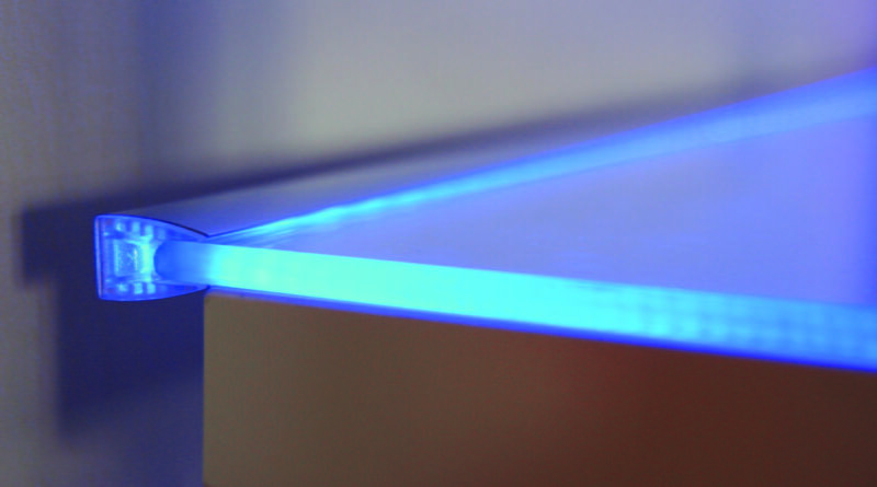 Glass LED Aluminium Profile To Illuminate display shelves